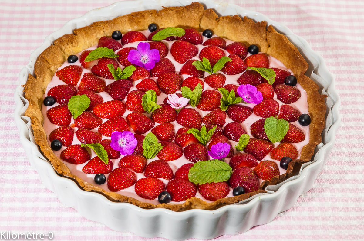Photo de recette de tarte aux fraises gourmande, dessert, fruits rouges ...