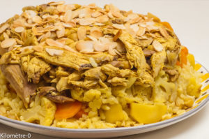 Photo de recette de maqlobeh, cuisine palestinienne, poulet, cuisine du ...