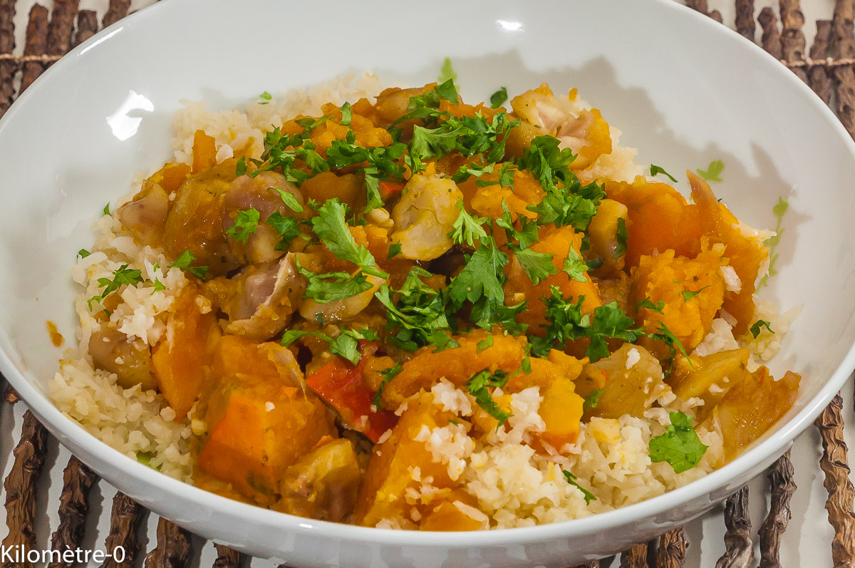 Photo de recette de tajine végétarien, potimarron, châtaignes, chou ...