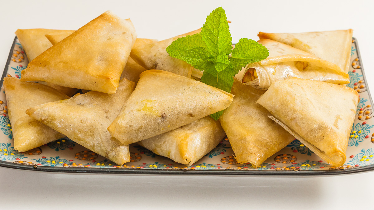 Photo de recette comorienne, Comores, samoussa, bricks, briks, poulet ...